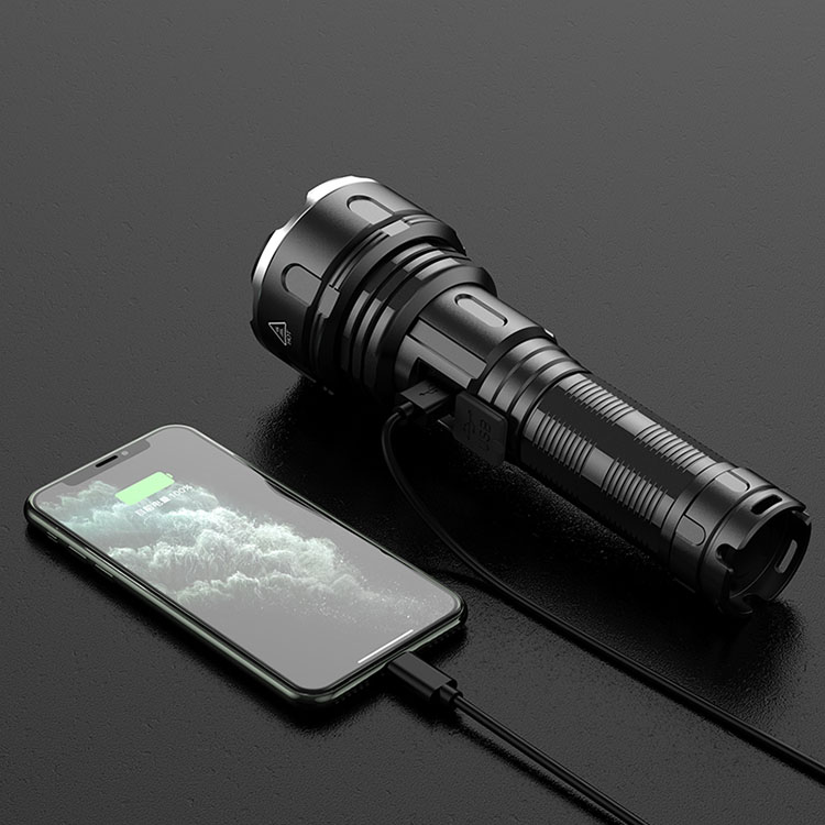 R3-P90 2700 lumens tactical flashlight 2019 rechargeable | Superfire